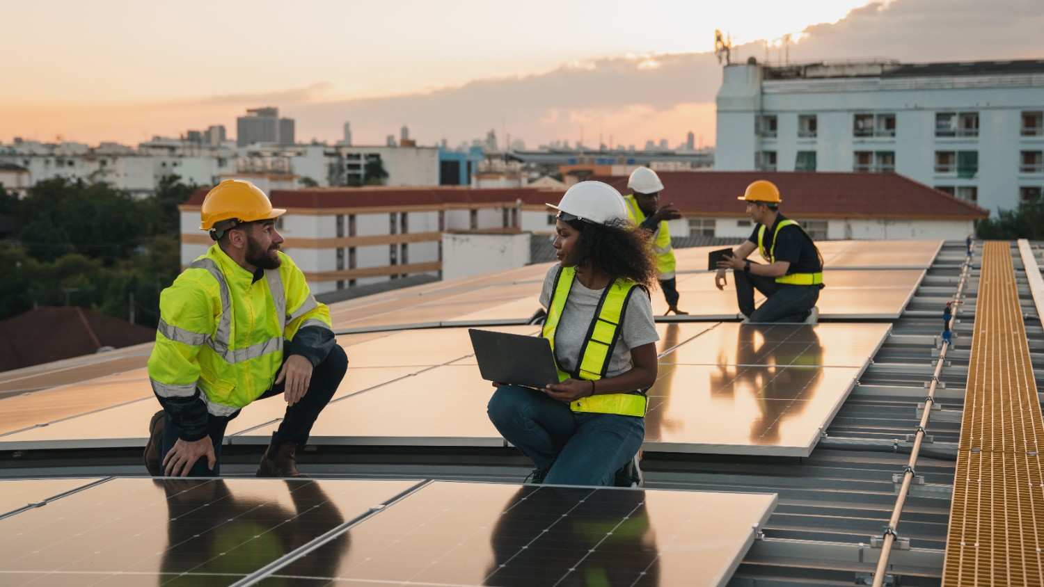 Cosmos Solaris | Best Solar Panel Installation Company